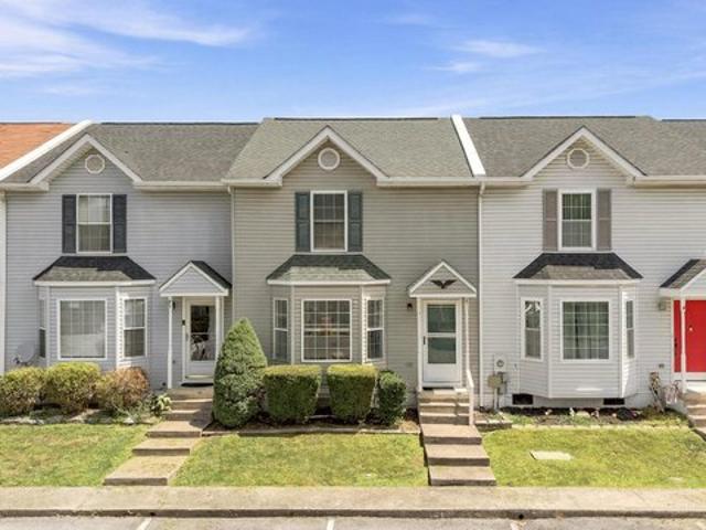 101 Stadium Cir, Inwood, WV 25428