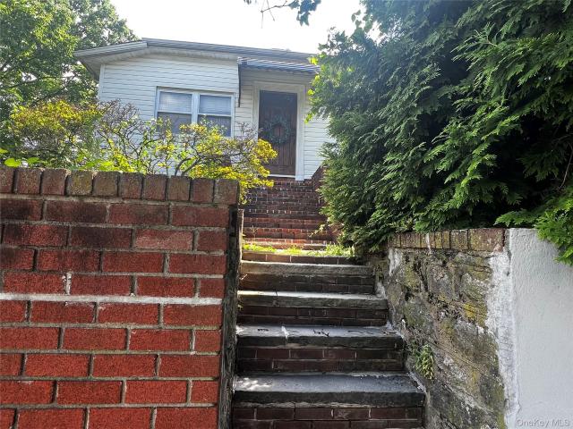 101 Sterling Avenue 2