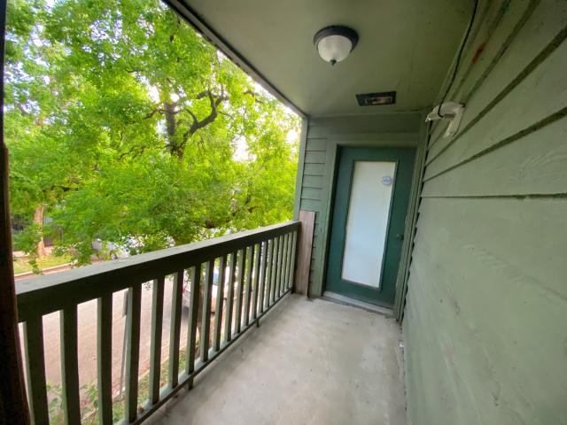 101 Stratford St, Unit 107, Houston, TX 77006 | MLS #11047 | Compass