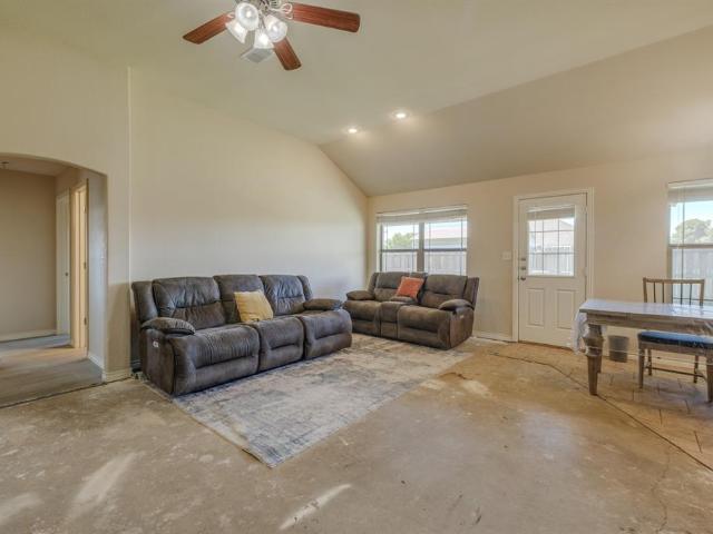 101 Sugarberry Avenue