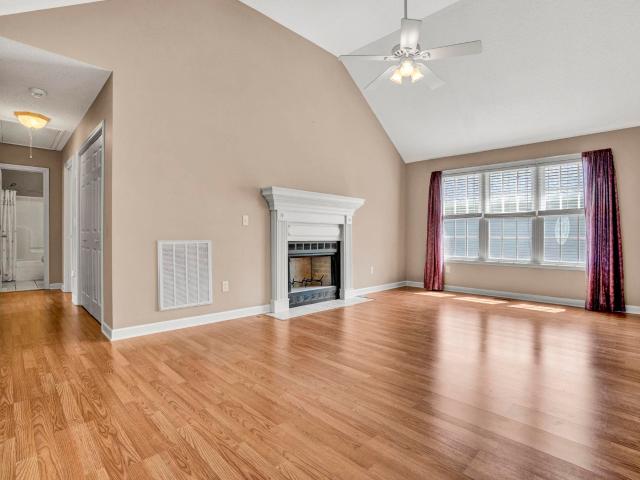 101 Summercrest Court