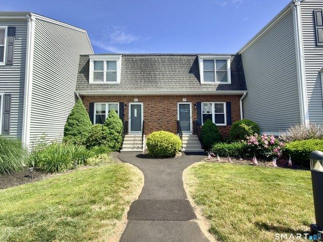 101 Summerhill Rd Unit 101, Wallingford, CT 06492