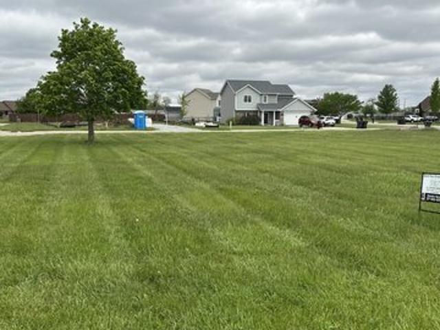 101 Sunburst Cir, Alexandria, IN 46001