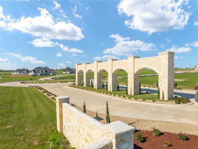 101 Sunflower St, Lorena, TX 76655 | MLS #21157 | Compass