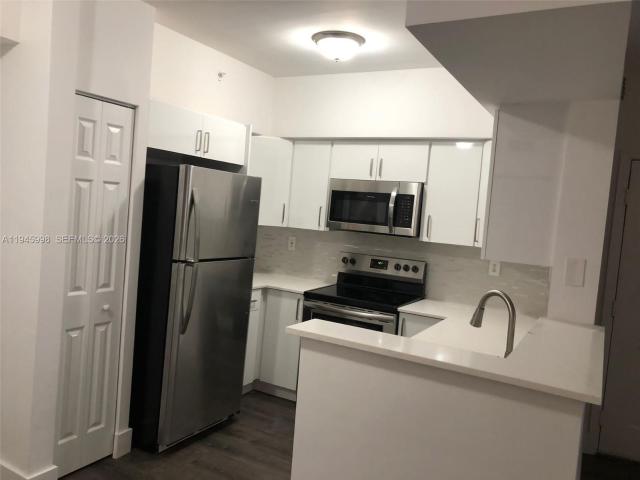 101 SW 117th Ave, Unit 7205, Pembroke Pines, FL 33025 | MLS #A11945