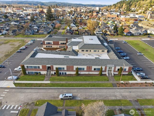 101 SW 2nd St