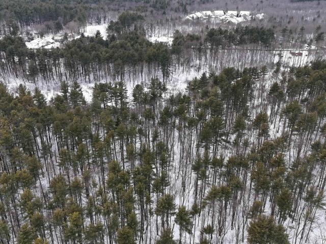 101 Page Rd, Litchfield, NH 03052 | MLS #5076 | Compass