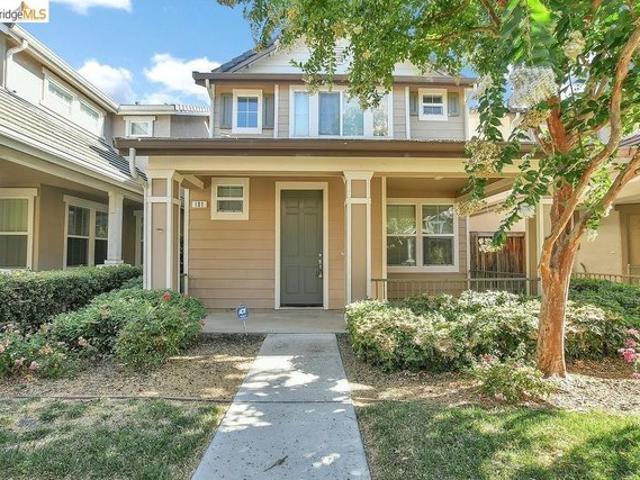 101 Pelican St, Brentwood, CA 94513