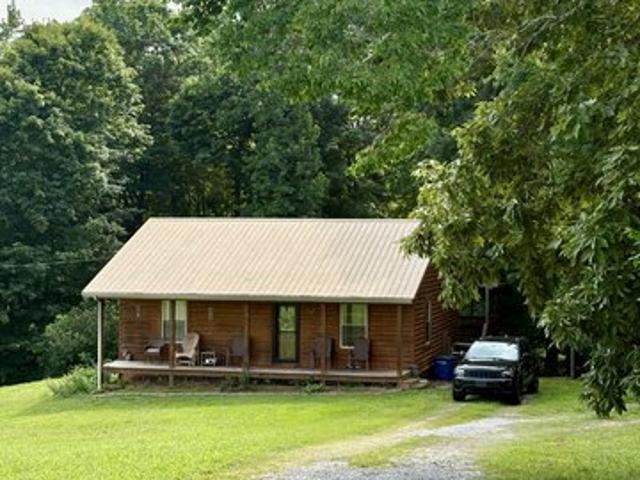 101 Penitentiary Bend Rd, Greensburg, KY 42743