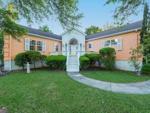 101 Pheasant Dr, Brunswick, GA 31525