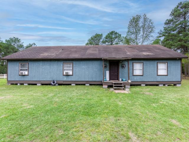 101 Plantation Dr, Waller, TX 77484 | MLS #49659 | Compass