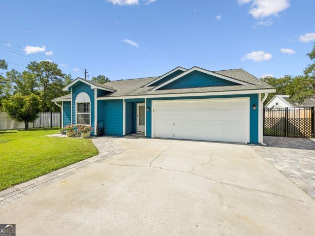 101 Royal Pines Way