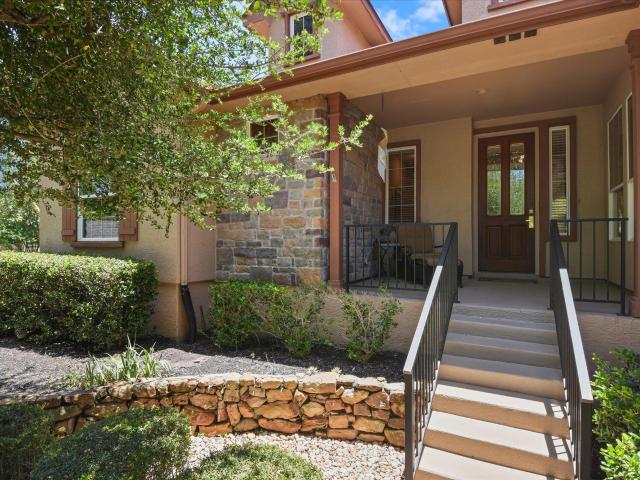 101 Rockrose Ct