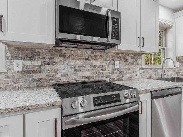 101 Roosevelt Cir