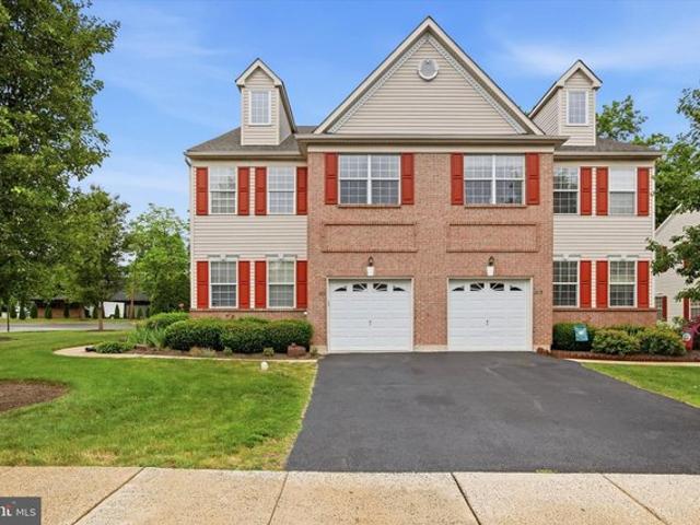 101 Raintree Xing, Hatfield, PA 19440