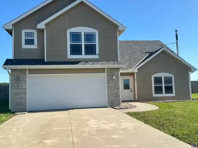 101 Redbud Court, Alma, KS 66401