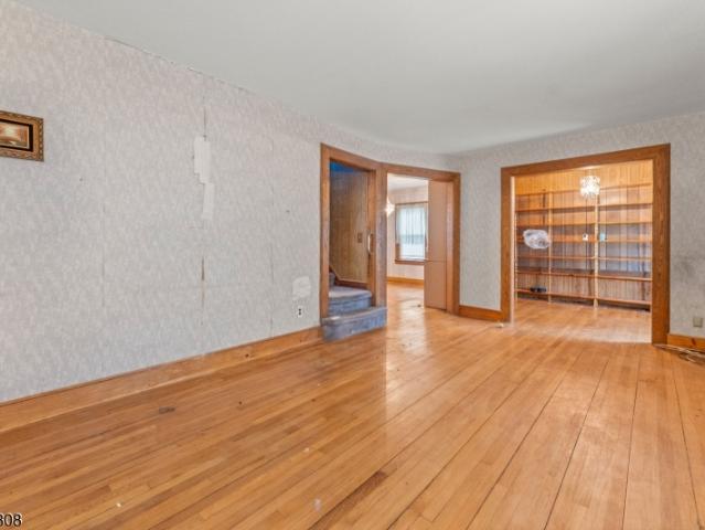 101 Reid Ave