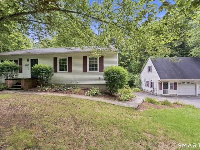 101 Rixtown Rd, Griswold, CT 06351