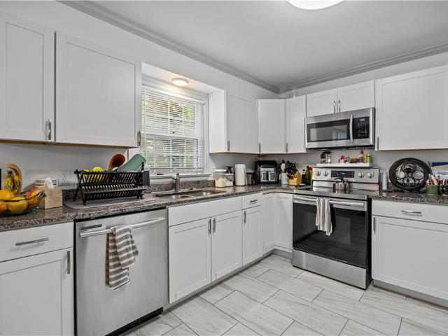 101 Richards RD