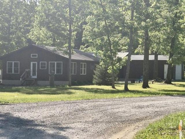 101 Ridgepoint Rd, Jamestown, TN 38556