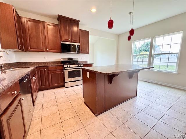 101 Rising Crest Circle