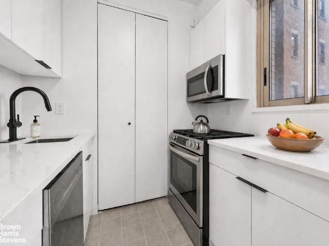 101 W 79TH Street 3A