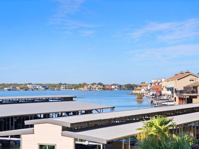 101 W Bank, Unit 14, Horseshoe Bay, TX 78657 | MLS #177545 | Compass