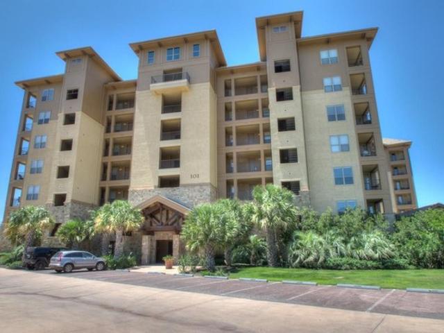 101 W Bank Unit 56, Horseshoe Bay, TX 78657