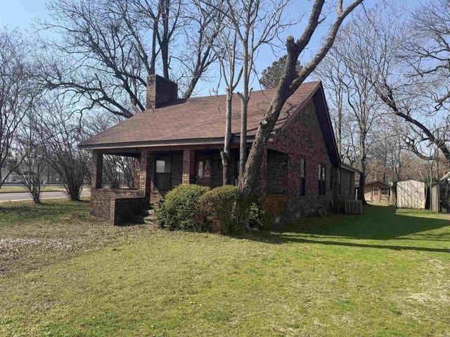 101 W Montgomery St, Walnut Ridge, AR 72476