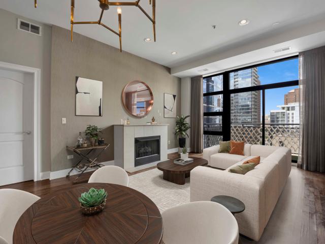 101 W Superior Street # 1202