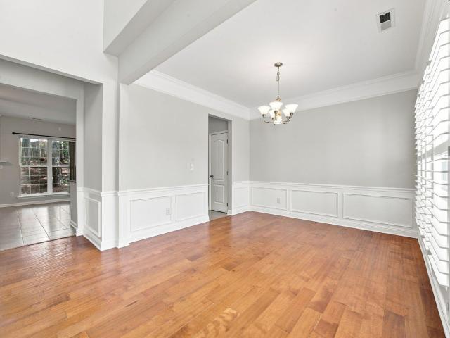 101 Woolard Way