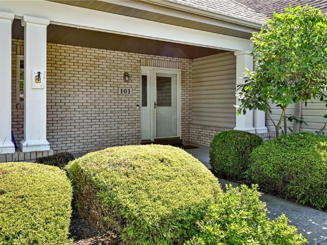 101 Walker Ln
