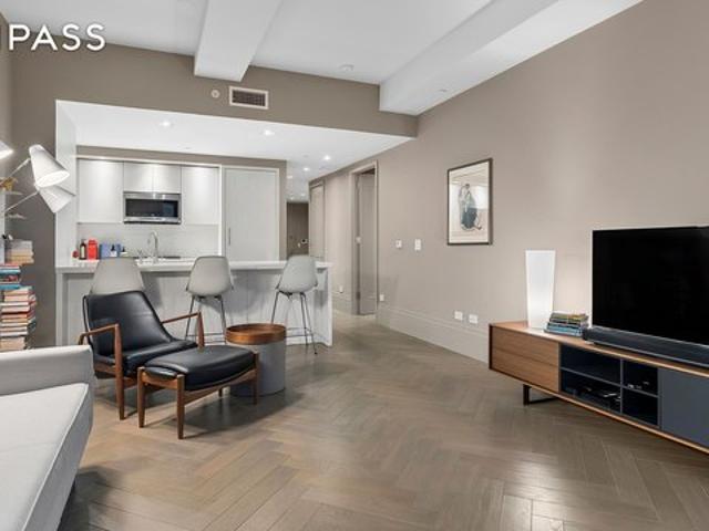 101 Wall St Apt 7C, Manhattan, NY 10005