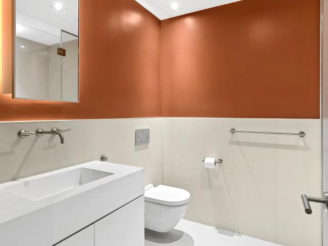 101 Wall Street, Unit 7C