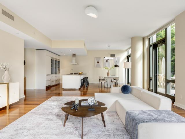 101 WARREN Street 510