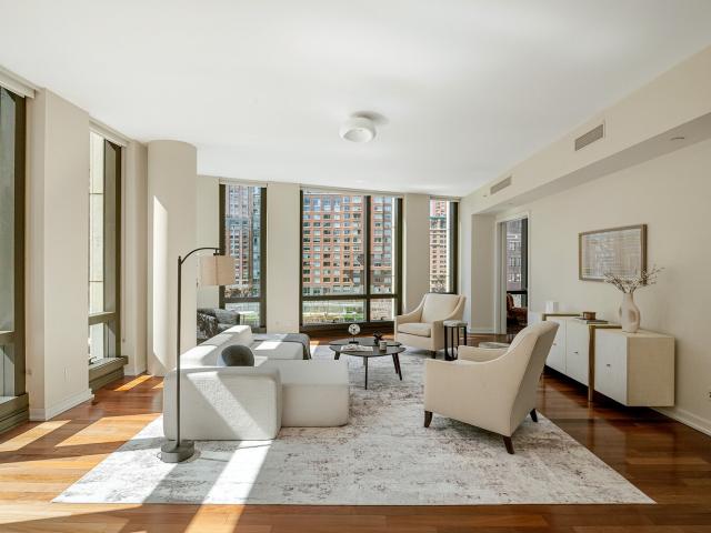 101 WARREN Street 510