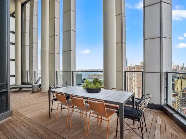 101 WARREN Street 3250