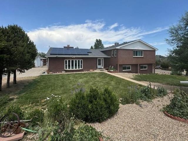 101 Welton Ave, Walsenburg, CO 81089
