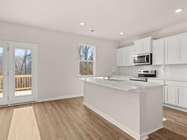 101 White Spruce Way