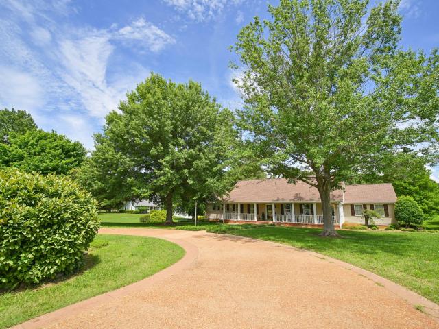 101 Willowcreek Road