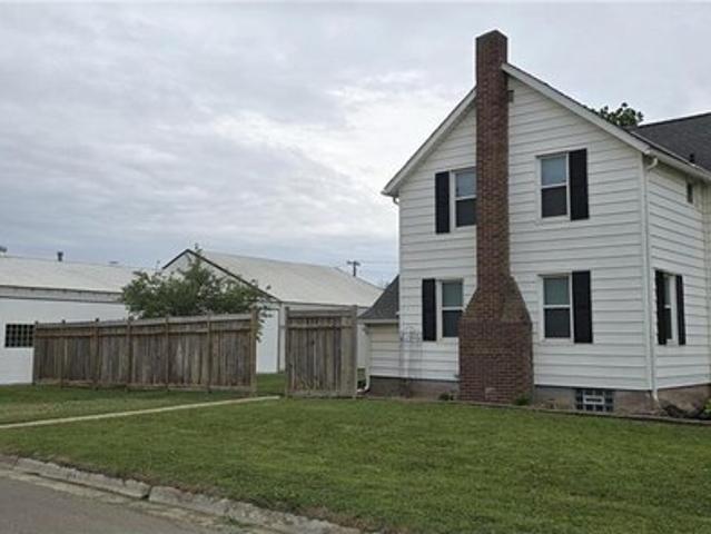 101 Wilson St, Springfield, MN 56087