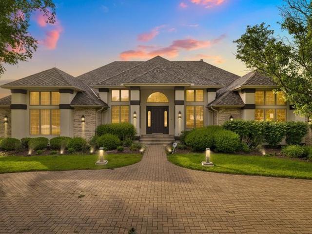 101 Windmill Rd, Orland Park, IL 60467