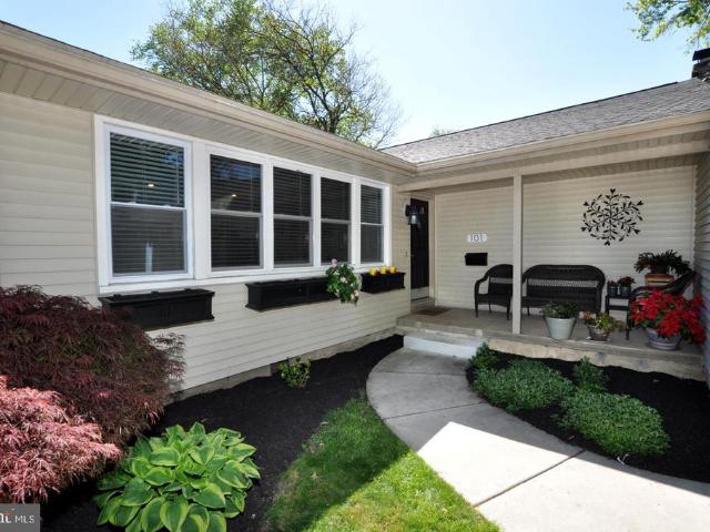 101 Tarlton Court