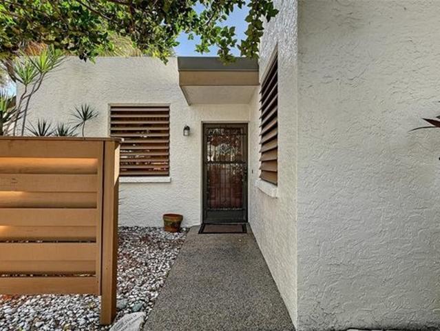 101 Tidewater Dr # 101, Bradenton, FL 34210