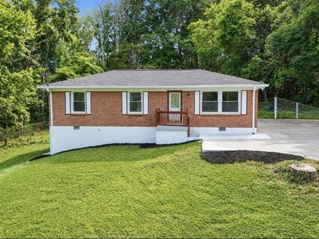 101 Travis St, Hendersonville, TN 37075