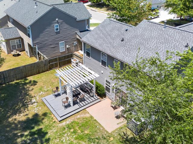 101 Trellis Lane