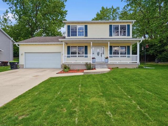 101 Tulip Dr, Mackinaw, IL 61755