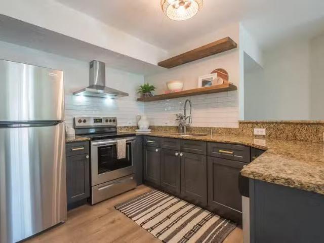 101 Villa Cir, Boynton Beach, FL 33435 MLS #RX 11091848