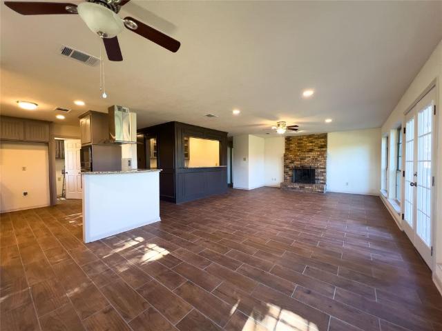 101 Village Gate Dr, Waxahachie, TX 75165 | MLS #21164 | Compass