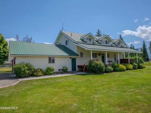 101 Zimmerman Rd, Moyie Springs, ID 83845